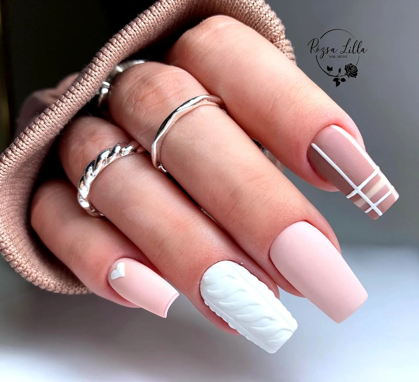 15 Trendy Burberry Nails Ideas for a Classy Look