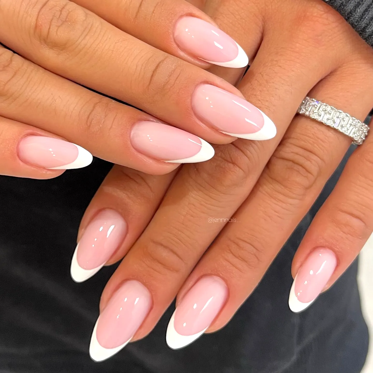 15+ Cute Almond Nails Ideas for a Trendy Look