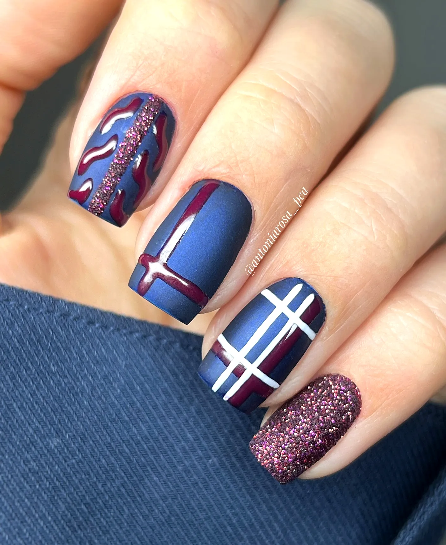 15 Trendy Burberry Nails Ideas for a Classy Look