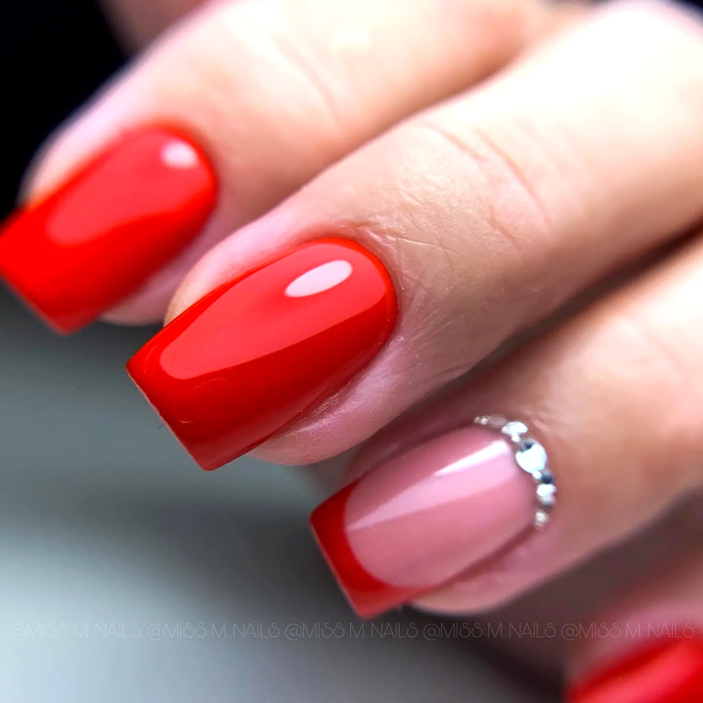 14 Cute and Classy Office Nails Ideas to Elevate Your Look