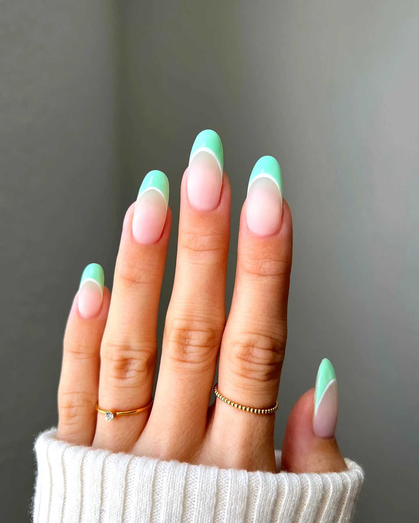 15+ Trendy Mint Green Nail Ideas for Your Next Manicure