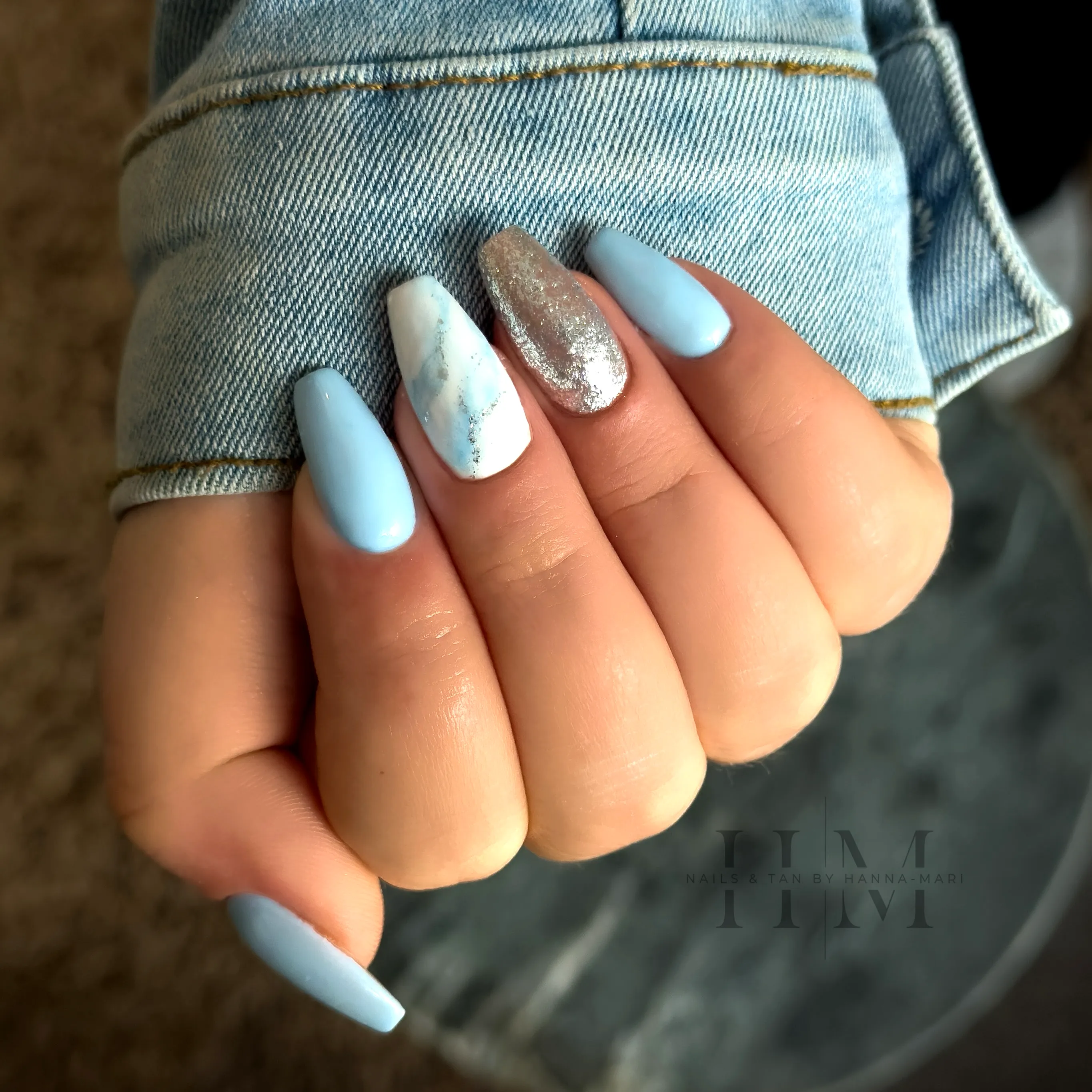 15 Cute Baby Blue Nails Ideas for a Trendy Look