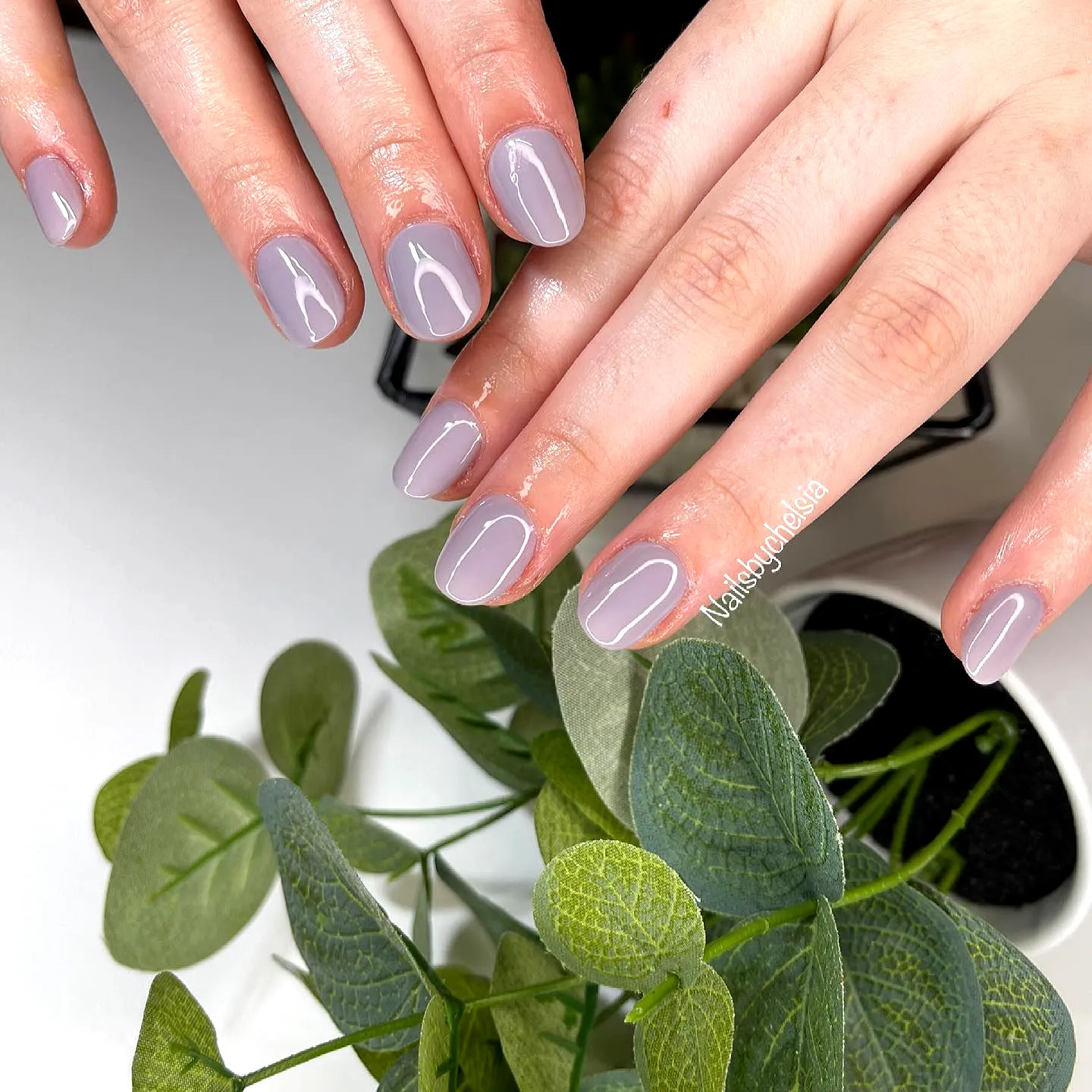 14 Cute and Classy Office Nails Ideas to Elevate Your Look