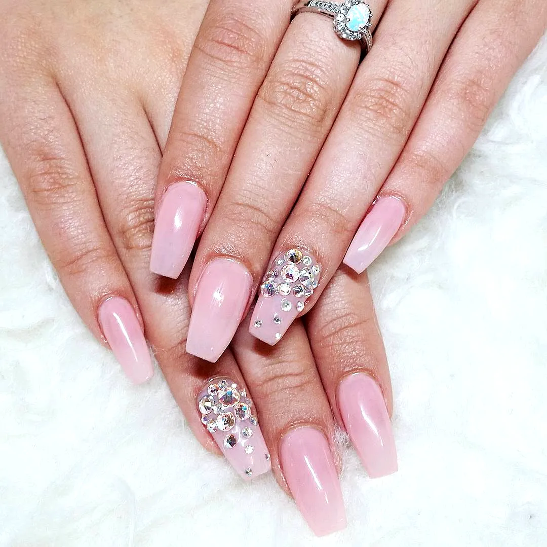 12 Trendy Sheer Pink Nails Ideas for a Classy Look