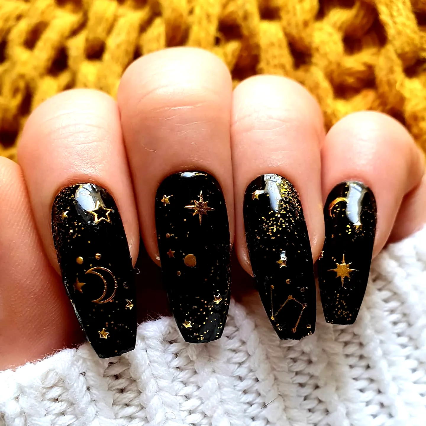 15 Trendy Witch Nail Designs for a Spellbinding Look