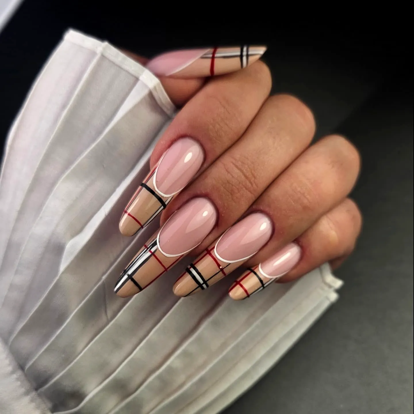 15 Trendy Burberry Nails Ideas for a Classy Look