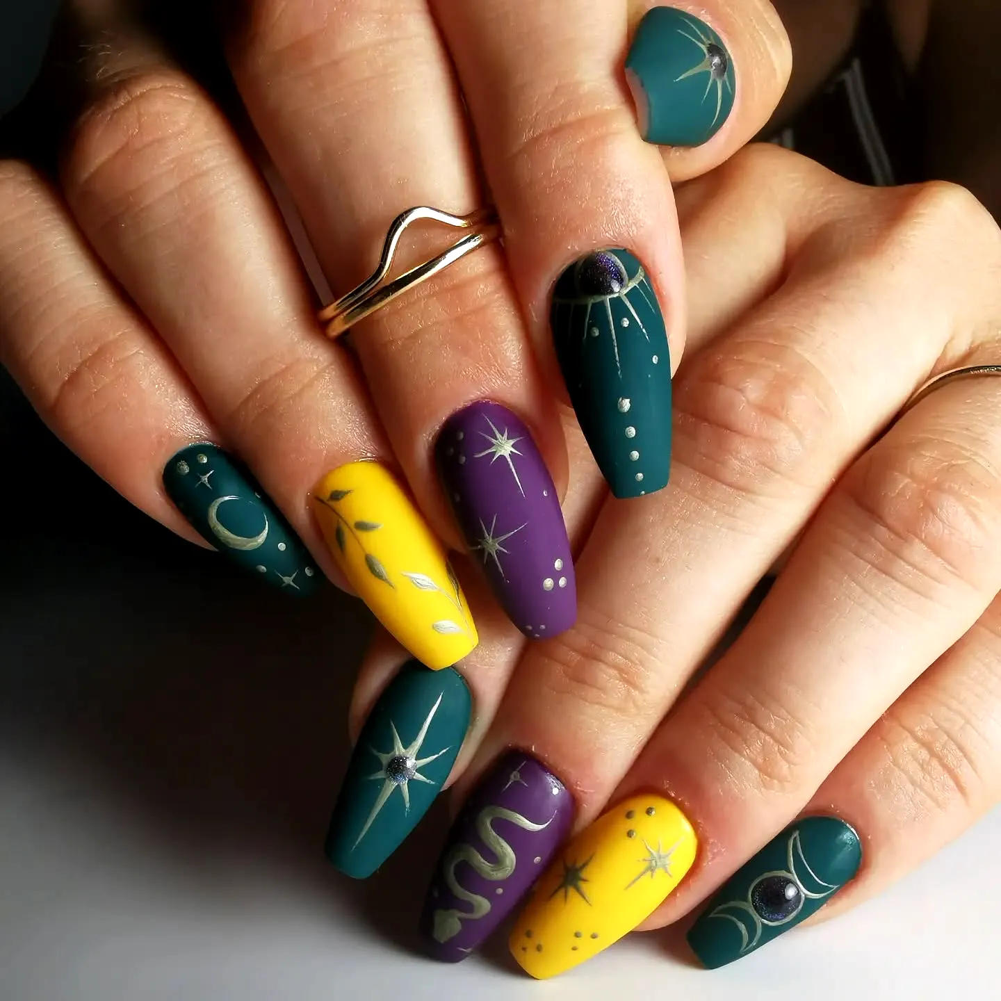 15 Trendy Witch Nail Designs for a Spellbinding Look